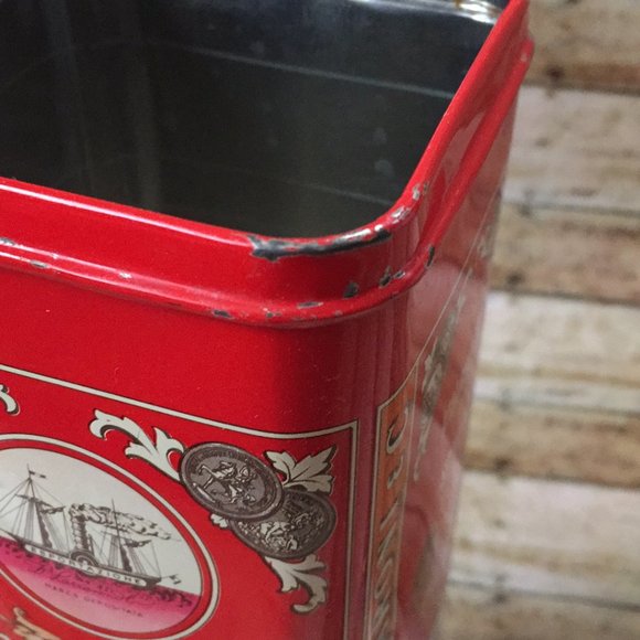 Vintage | Other | Vintage Red Italian Cookie Tin | Poshmark